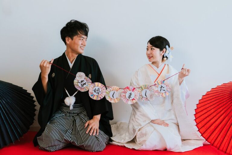 Japanese Kimono vs Okinawan Ryuso?? - Ryukyu Wedding